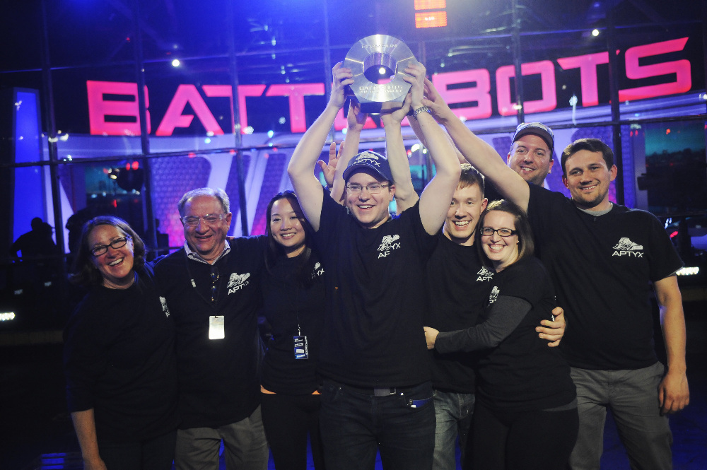 Watch: Bite Force Crowned 2015 BattleBots Champion - BuzzerBlog BuzzerBlog | Your Game Show News ...